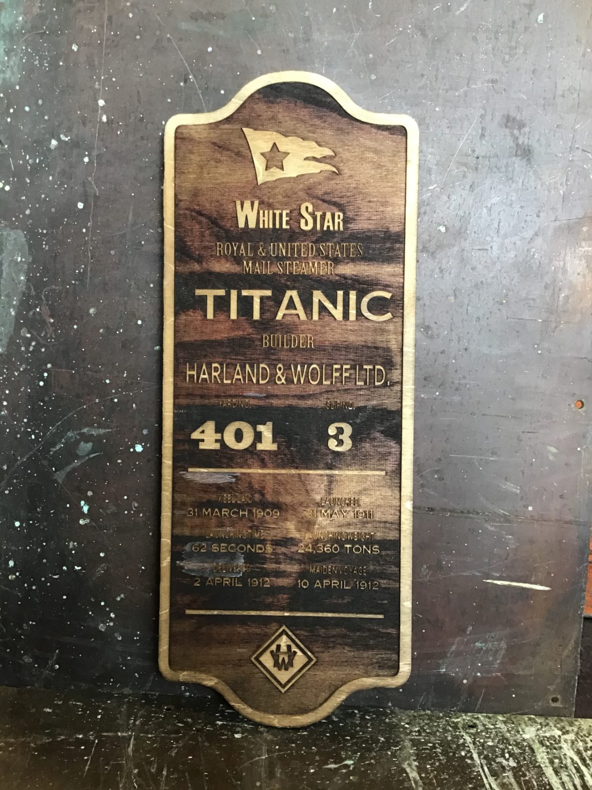 WOODEN PLAQUE TITANIC 30CM - On The Square Emporium