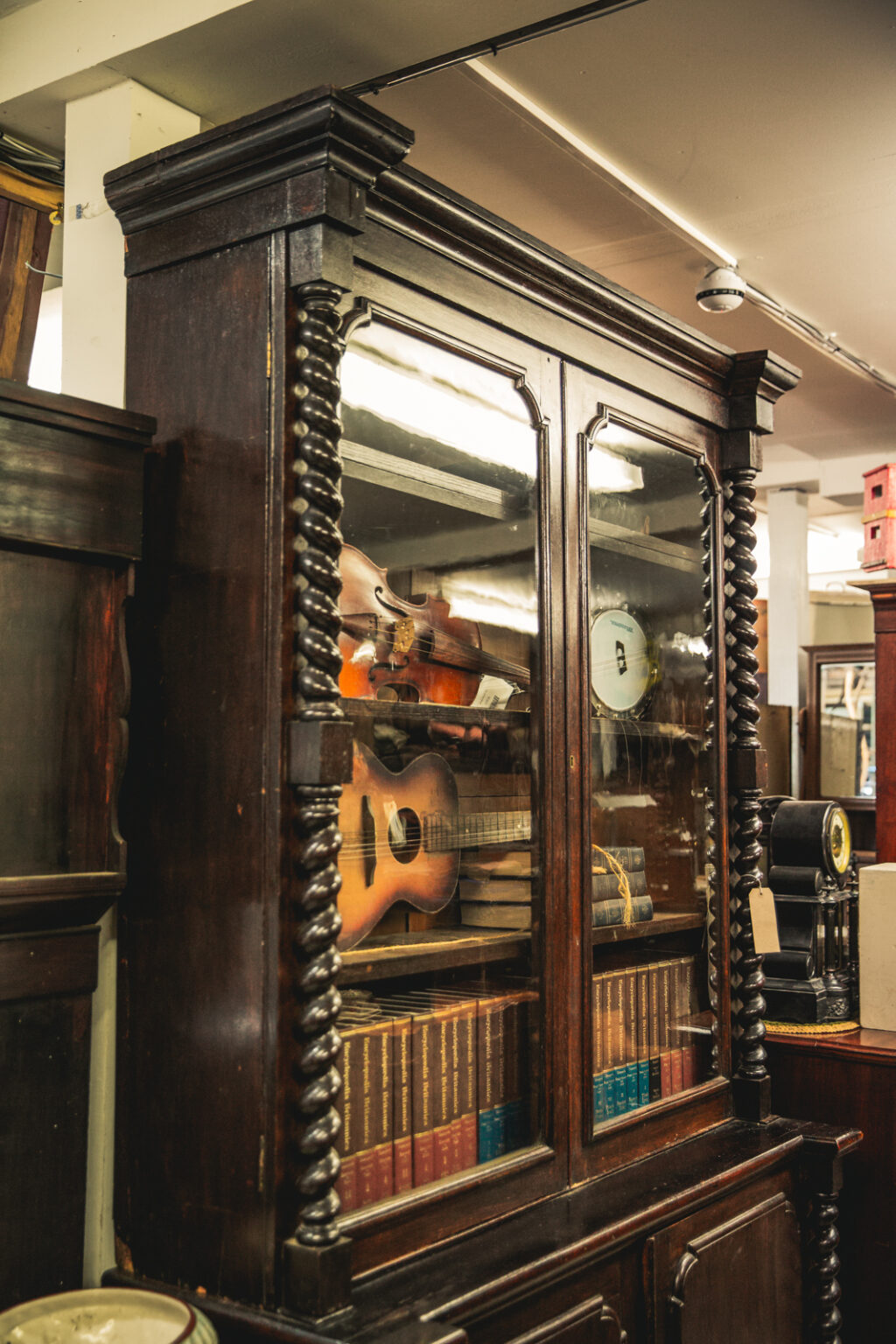 Georgian Bookcase - On The Square Emporium