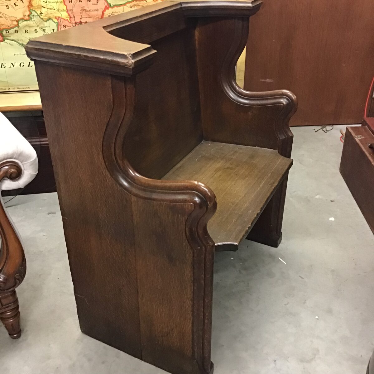 Worshipful Master's Oak Chair [Bushmills Masonic] - On The Square Emporium