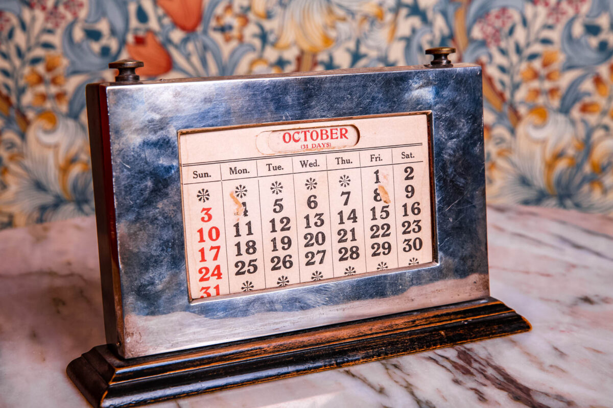 Perpetual Desk Calendar in Sterling Silver Frame - On The Square Emporium