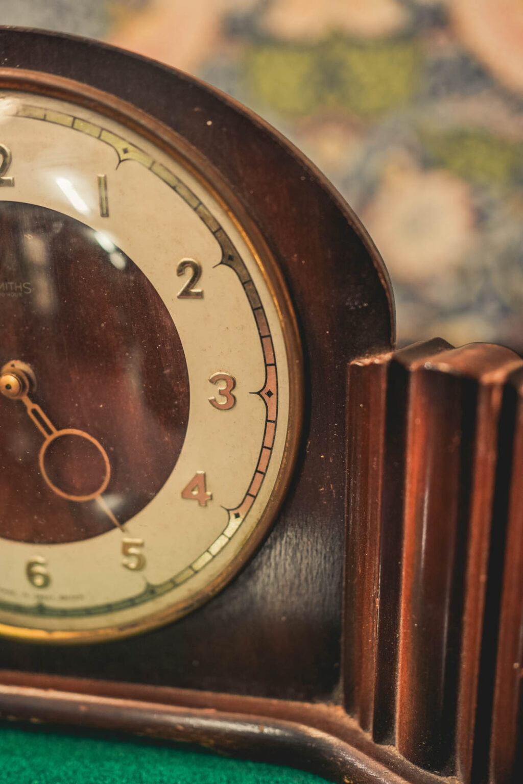 Smith's 30-hour Mantle Clock - On The Square Emporium