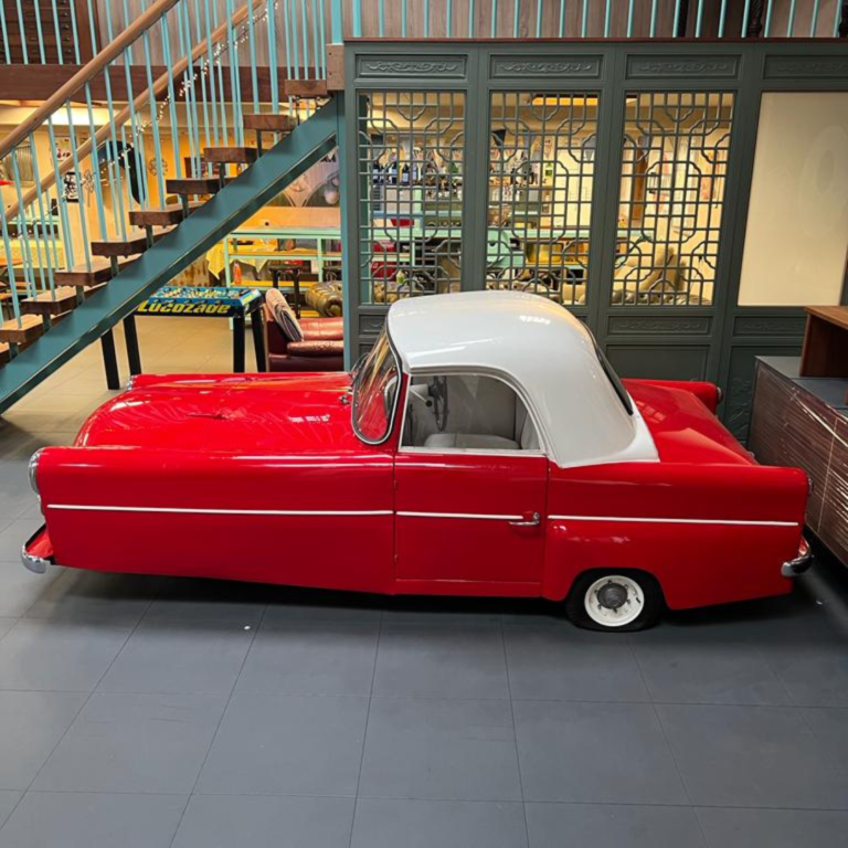 1958 Bond Minicar (Mark E) - On The Square Emporium