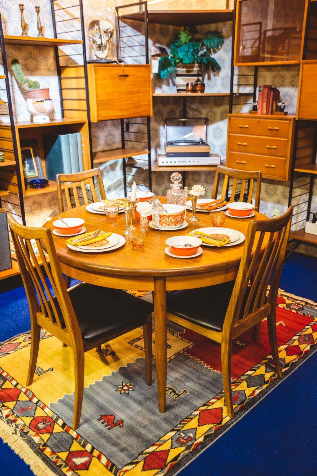 GPlan Fresco Extendable Dining Table - On The Square Emporium