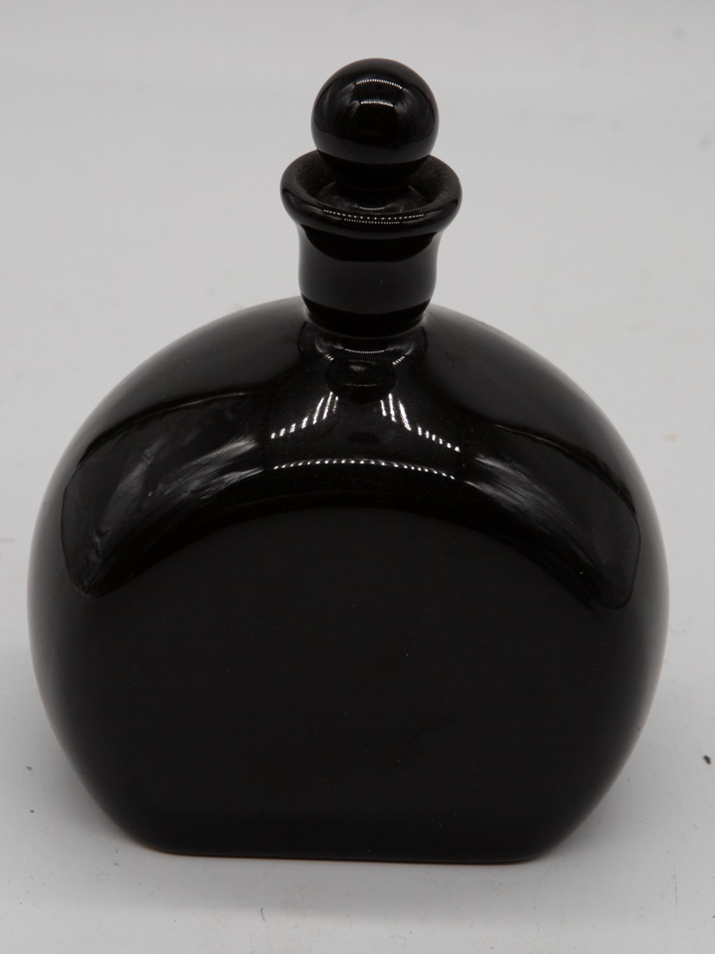 Scots Grey Whisky Ceramic Decanter [w085] - On The Square Emporium