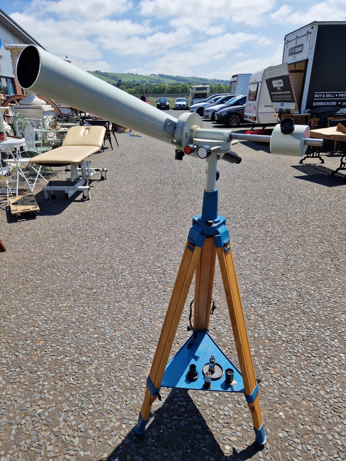 Carl Zeiss Telescope & Tripod - On The Square Emporium