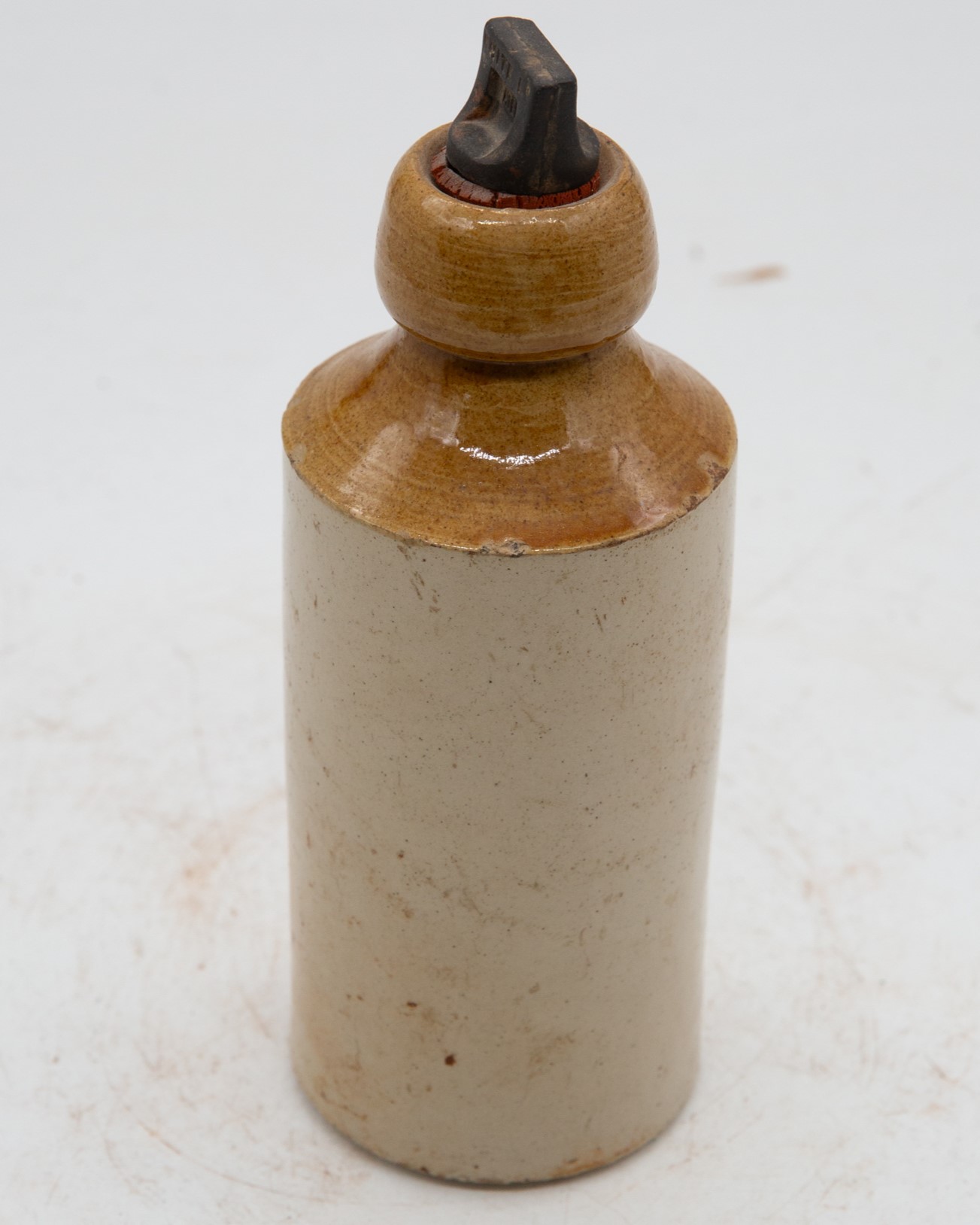 R. White's Ginger Beer Bottle [sw082] - On The Square Emporium