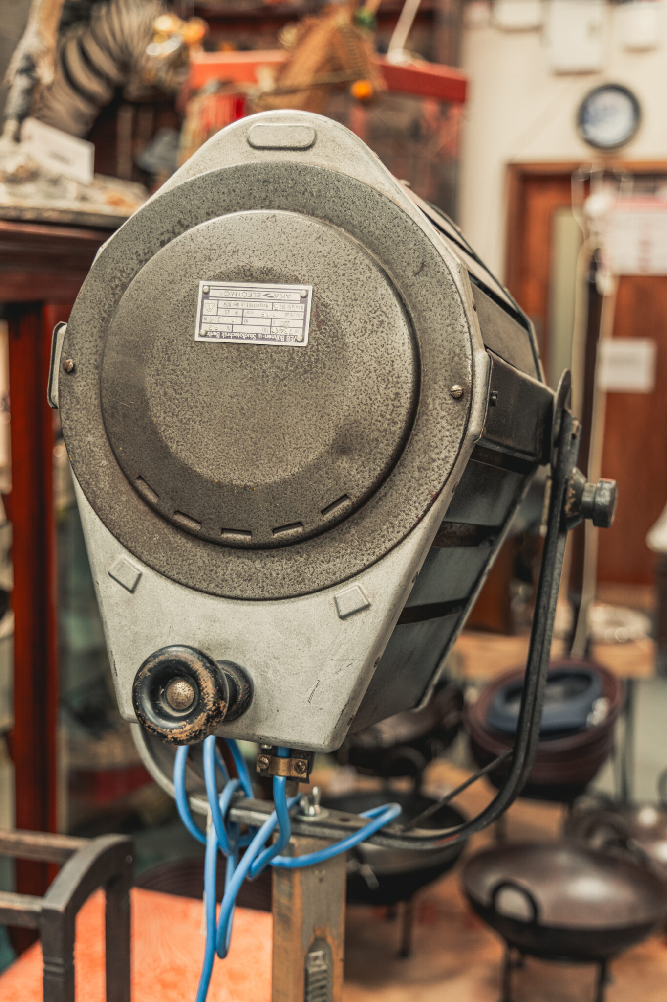 Large Industrial Spotlight - On The Square Emporium