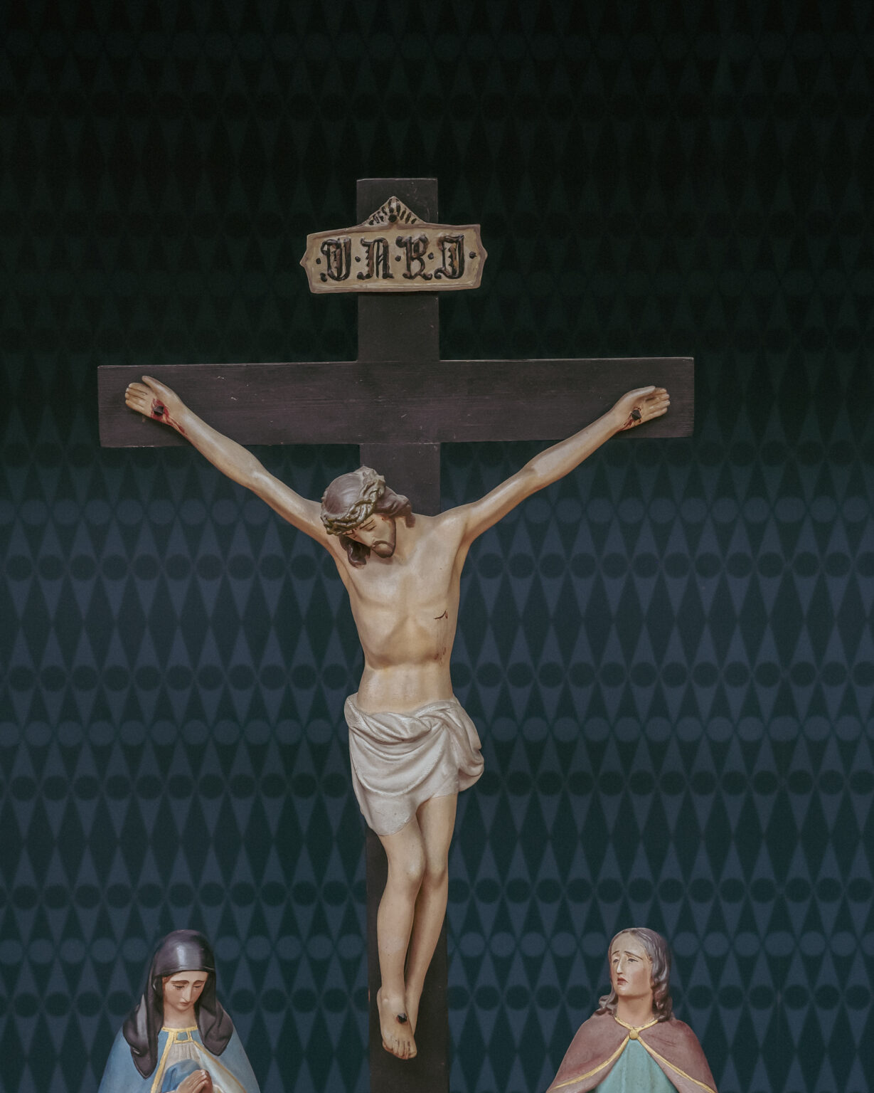 Large Victorian Crucifixion Statue - On The Square Emporium