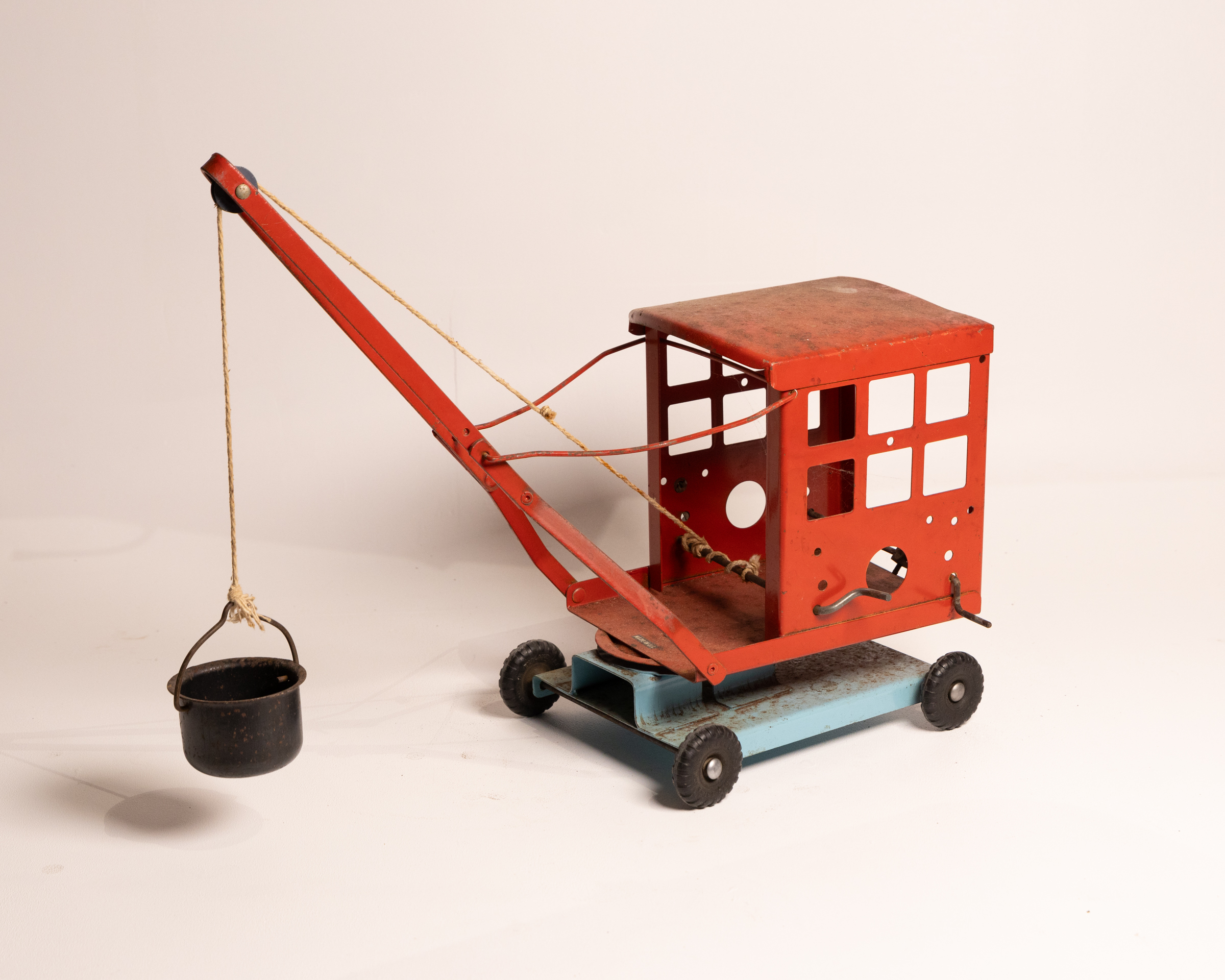 19302 Triang Toy Crane - On The Square Emporium