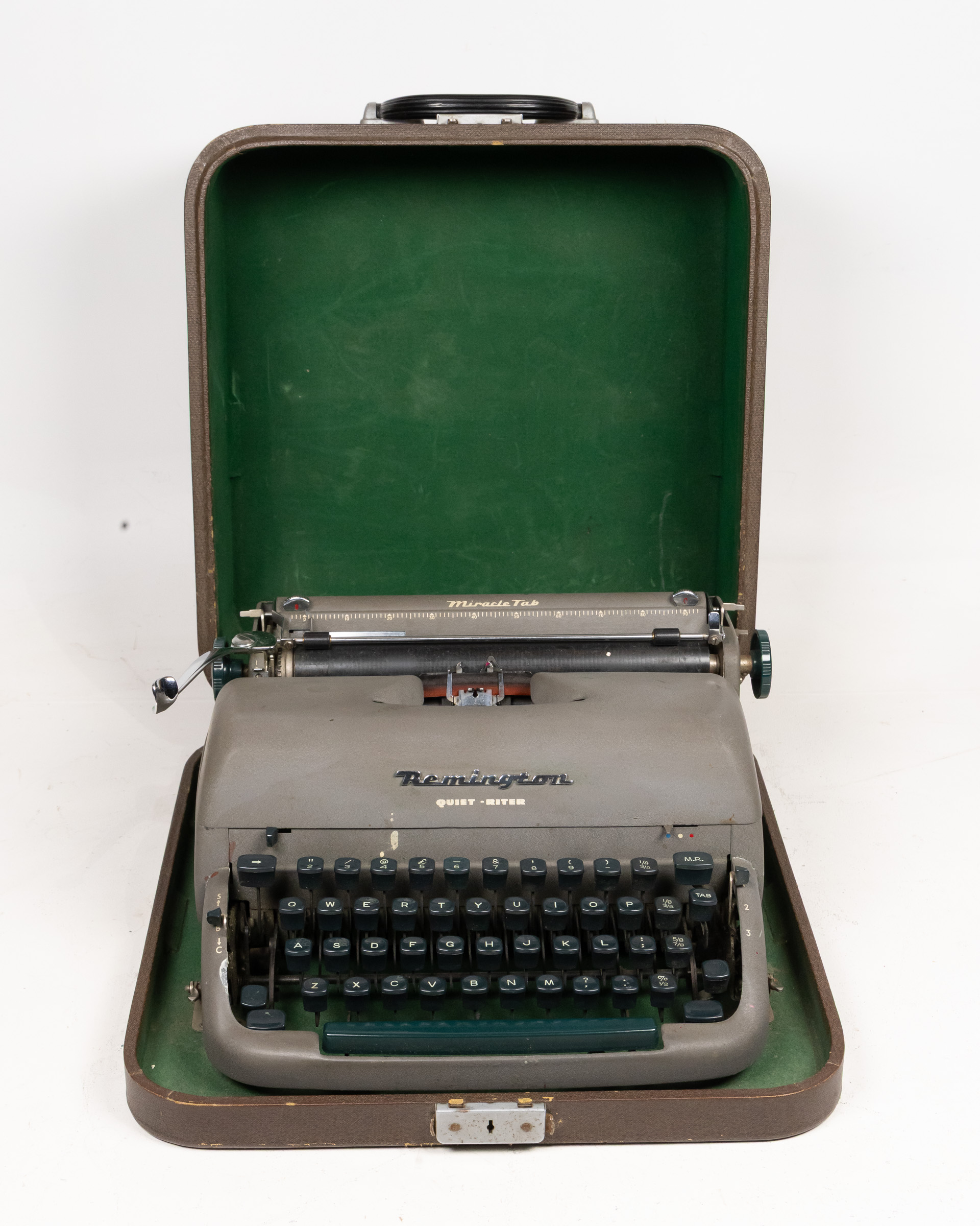 Remington Quiet-Riter Vintage Typewriter with Case - On The Square Emporium