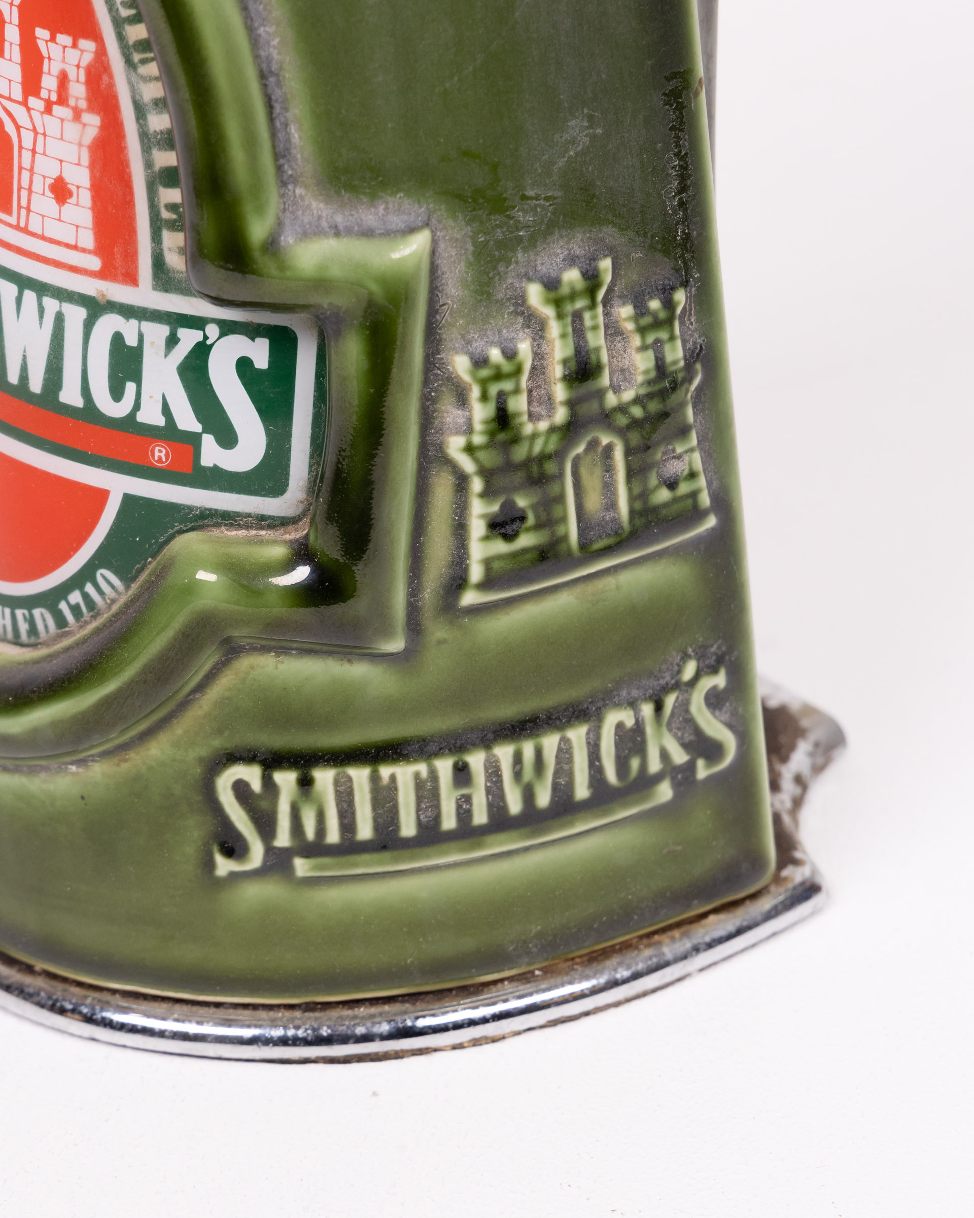 Vintage Smithwick's Ceramic Light-Up Bar Display - On The Square Emporium