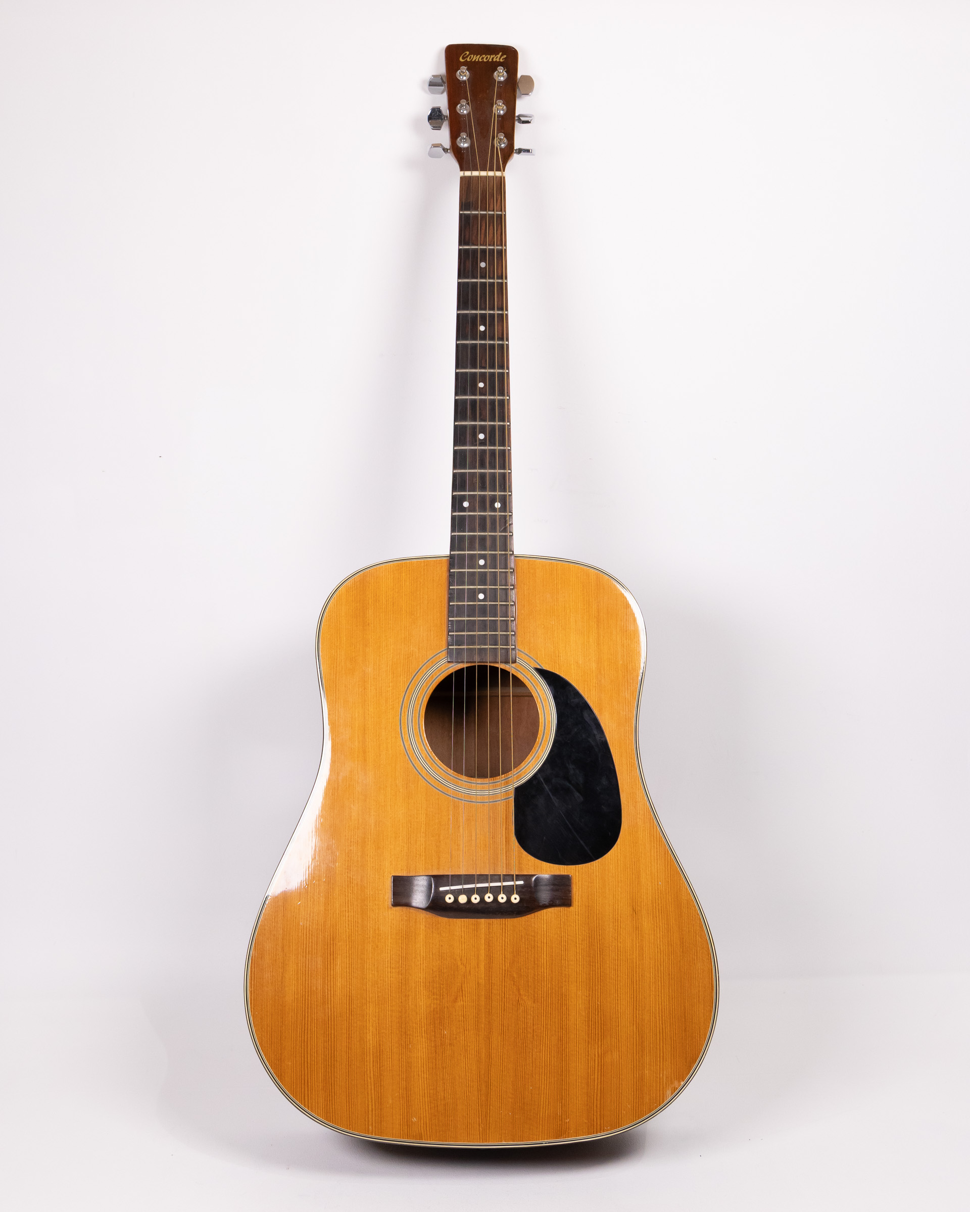 Concorde Left-handed Acoustic Guitar - On The Square Emporium