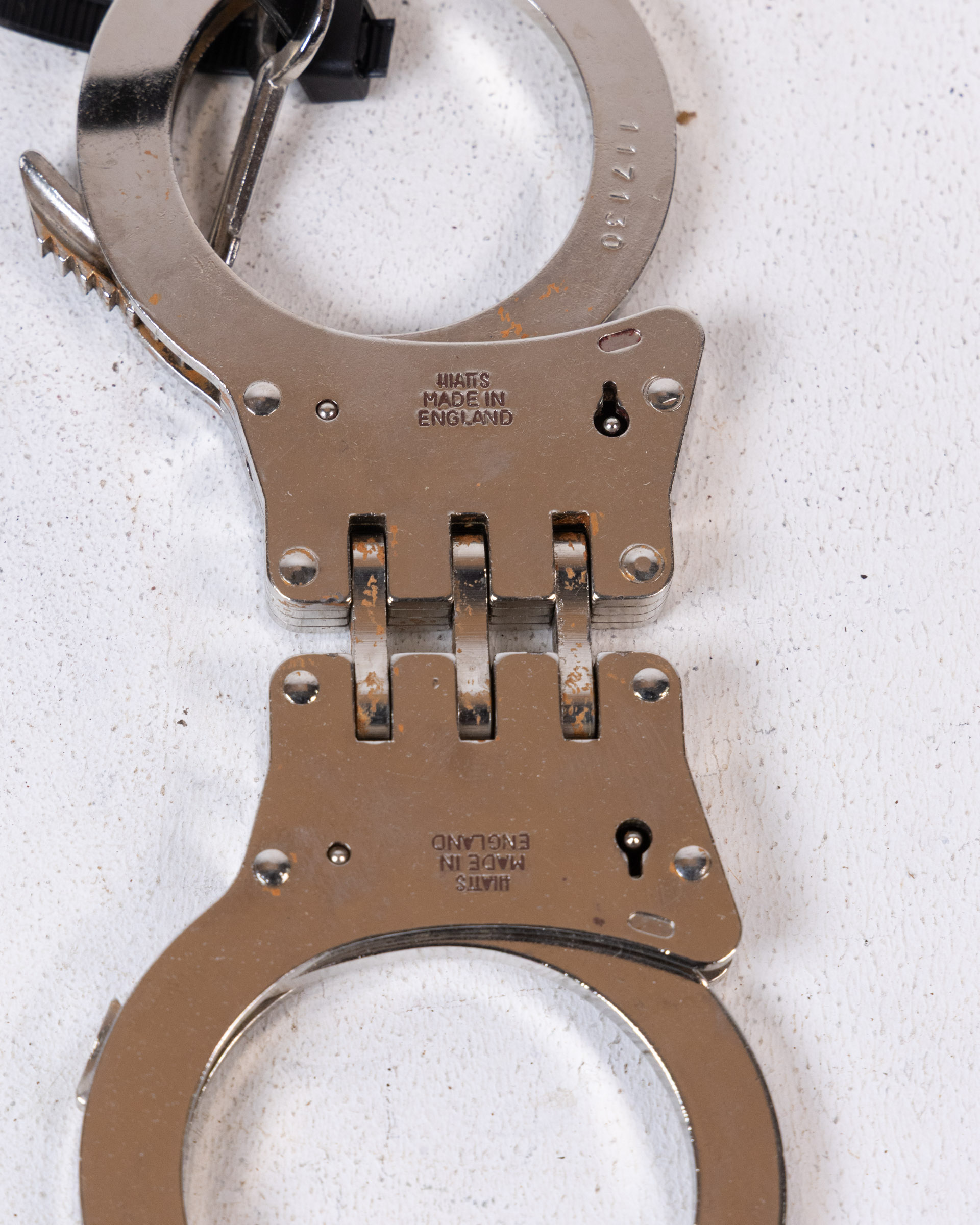 Pair of Police Watts Handcuffs Complete with Key - On The Square Emporium