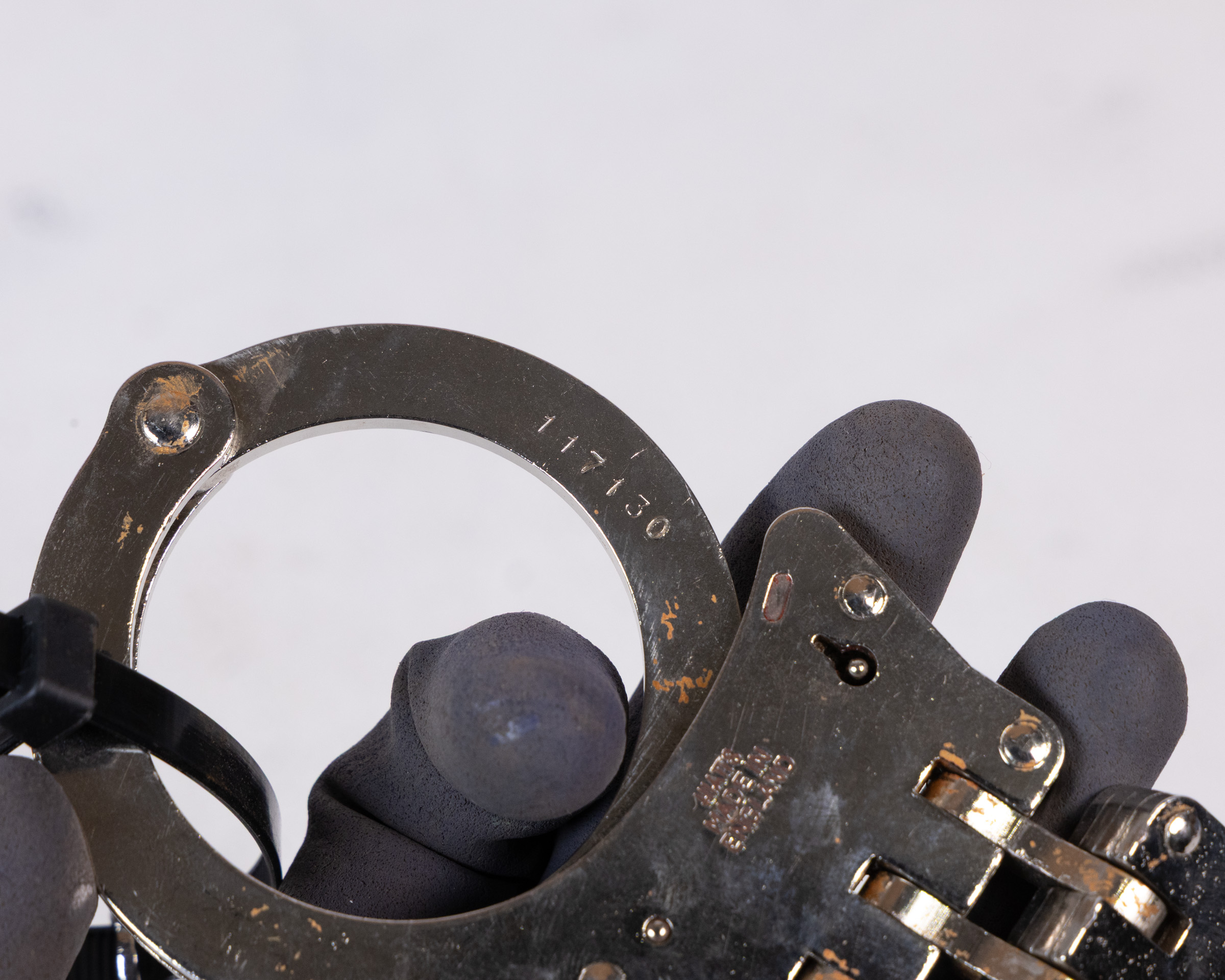 Pair of Police Watts Handcuffs Complete with Key - On The Square Emporium