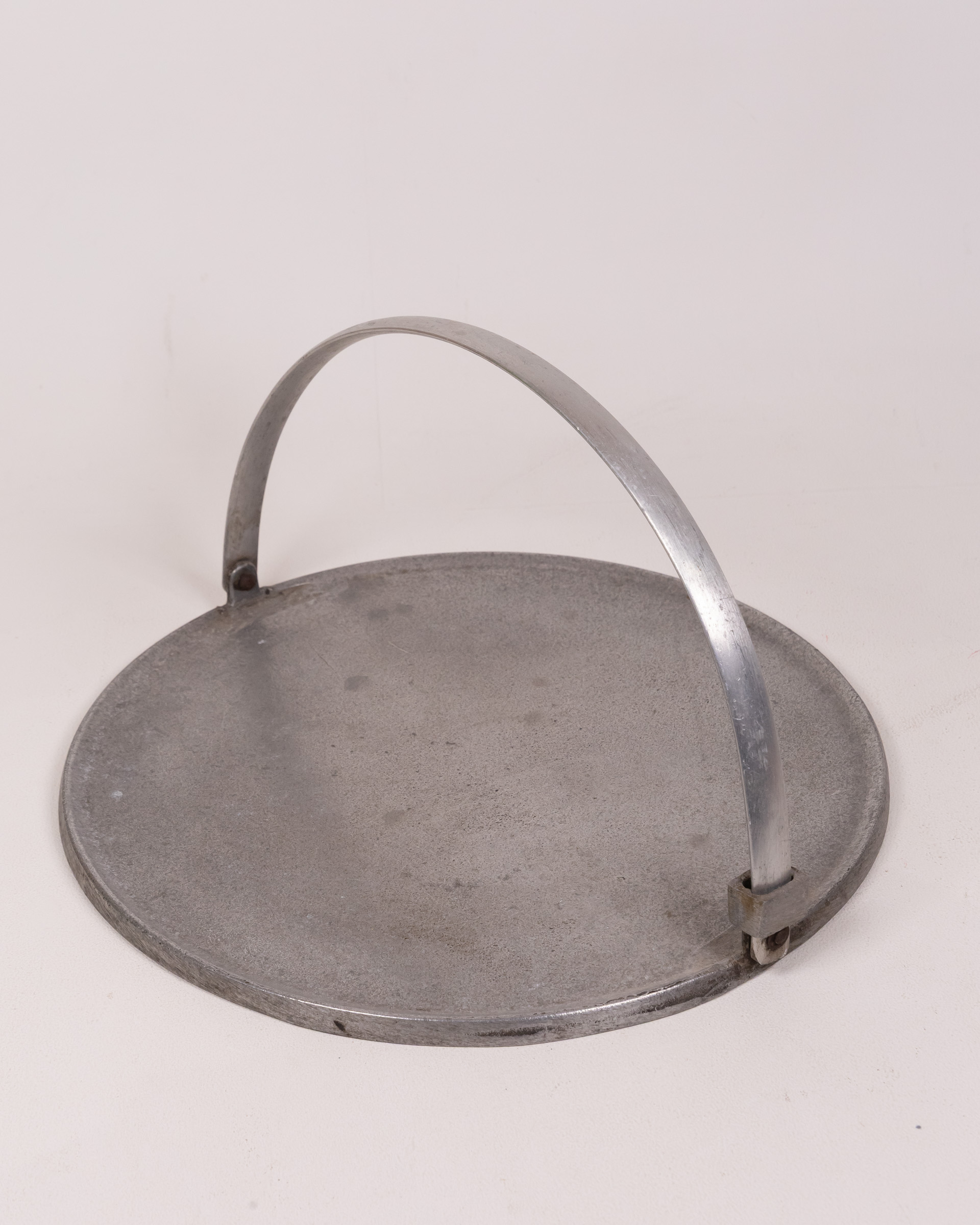 Vintage Falcon Enamel Baking Tray with Handle - On The Square Emporium