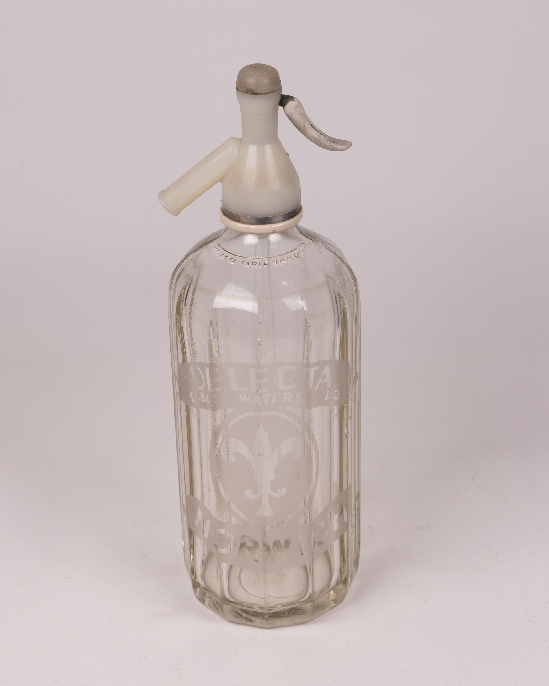 Vintage Delecta Glass Soda Siphon with Embossed Detail - On The Square ...