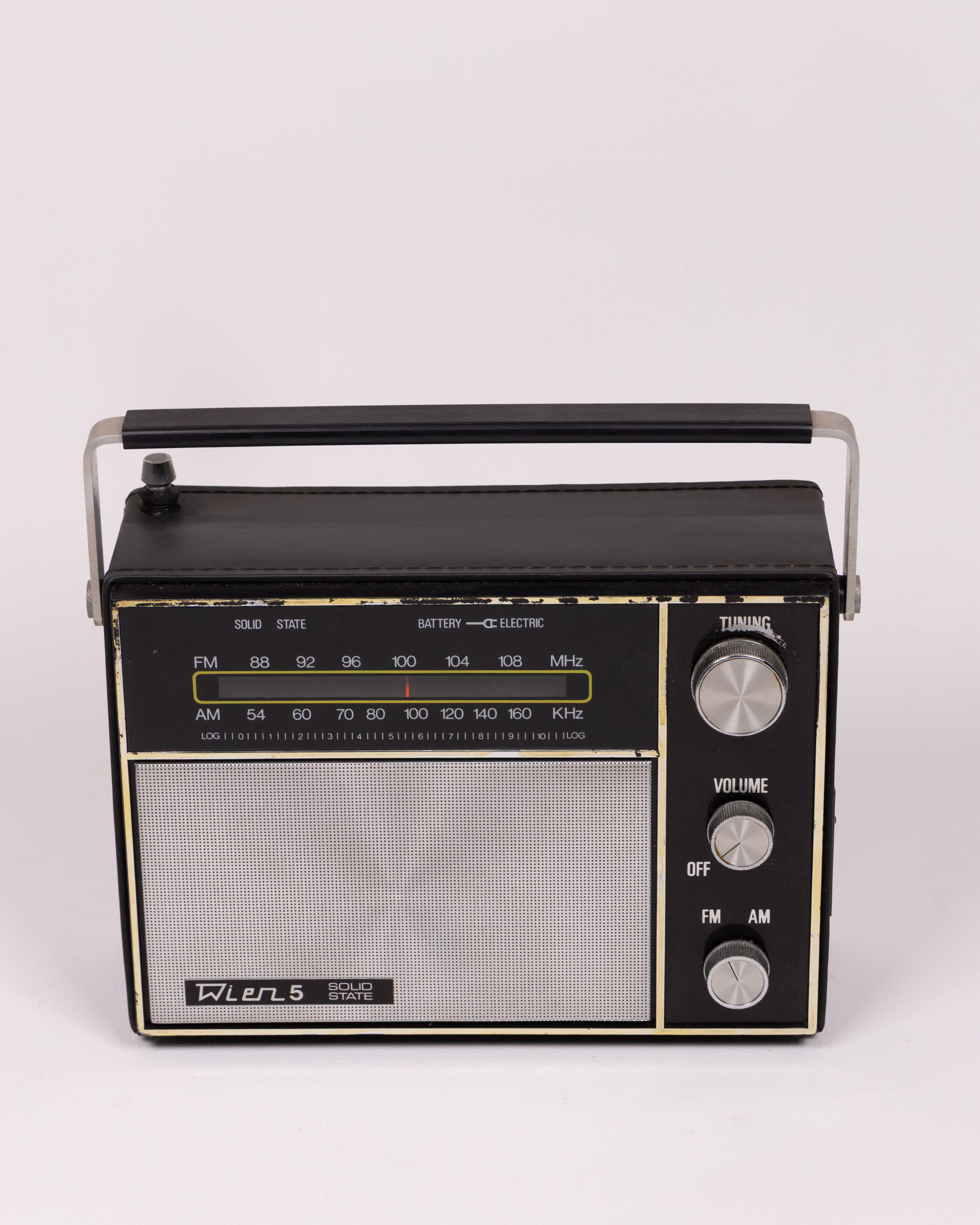 Vintage Wien 5 Radio with Carry Handle - On The Square Emporium